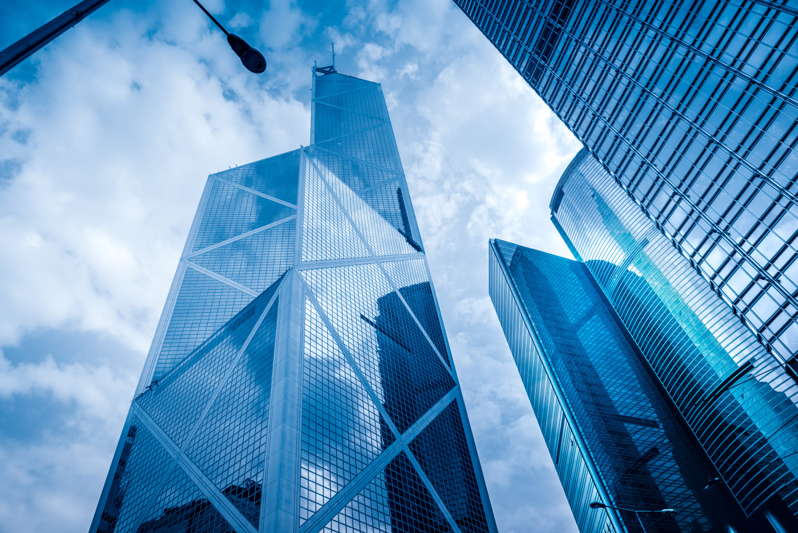 Chambers Global Practice Guides | Market Leading Commentary